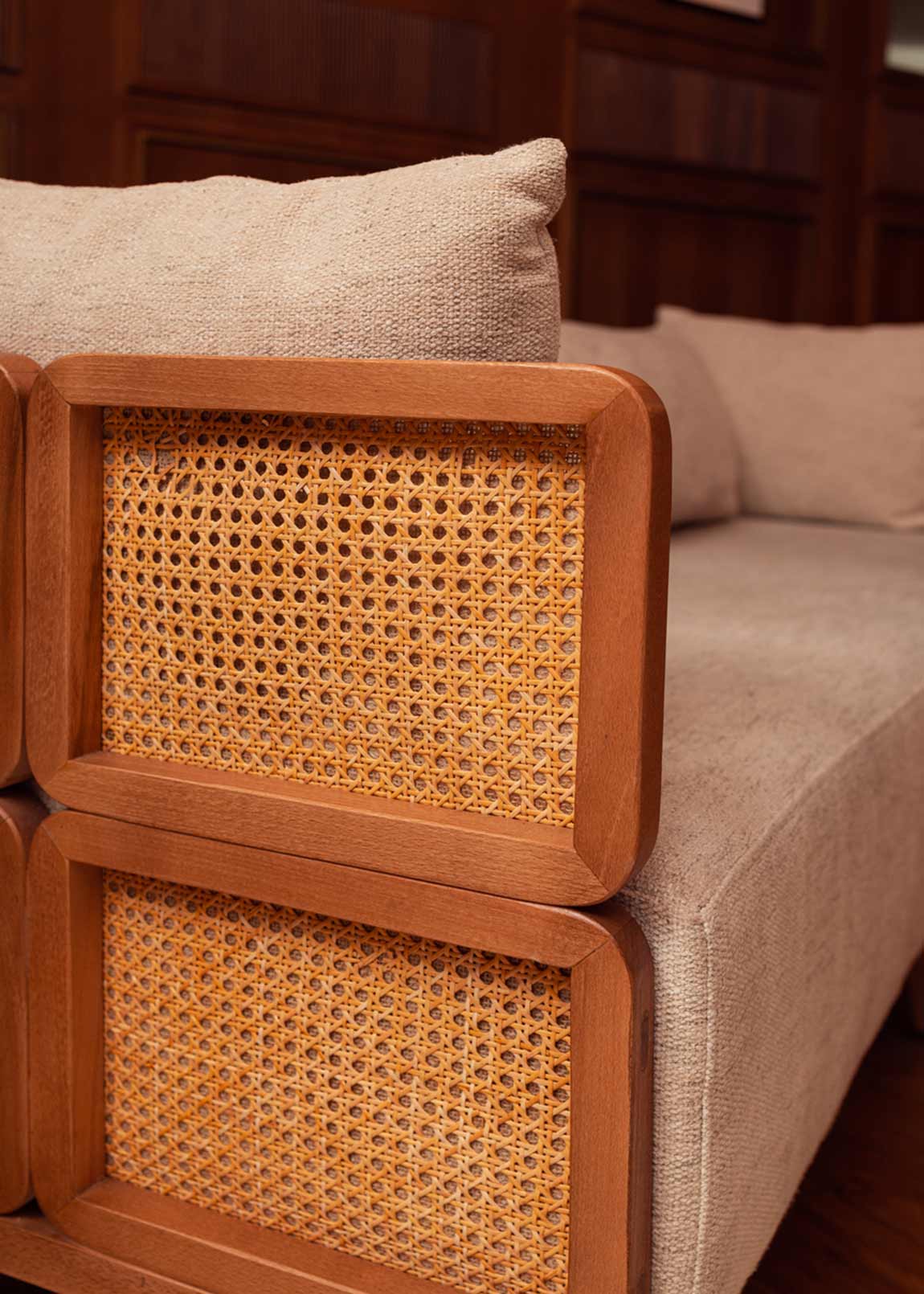 Beige rattan sofa designed by MRGO Arquitectos | Canica